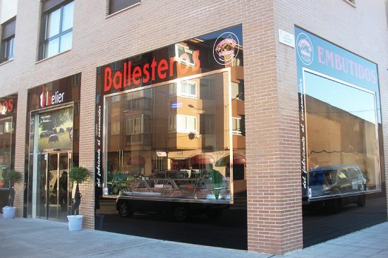 Ubicación de las tiendas de Embutidos Ballesteros